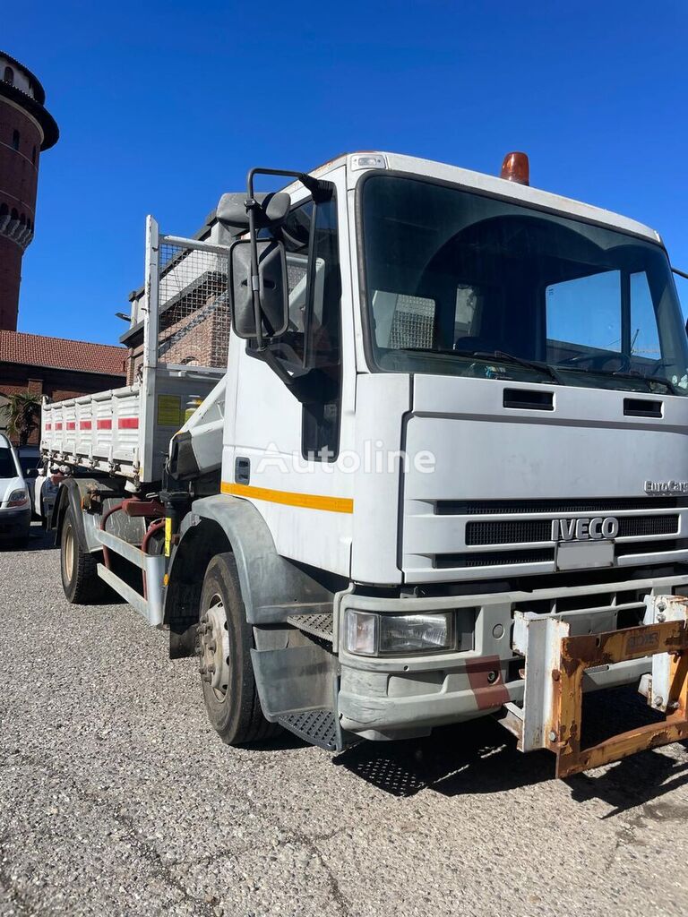 IVECO 150E18 kiper