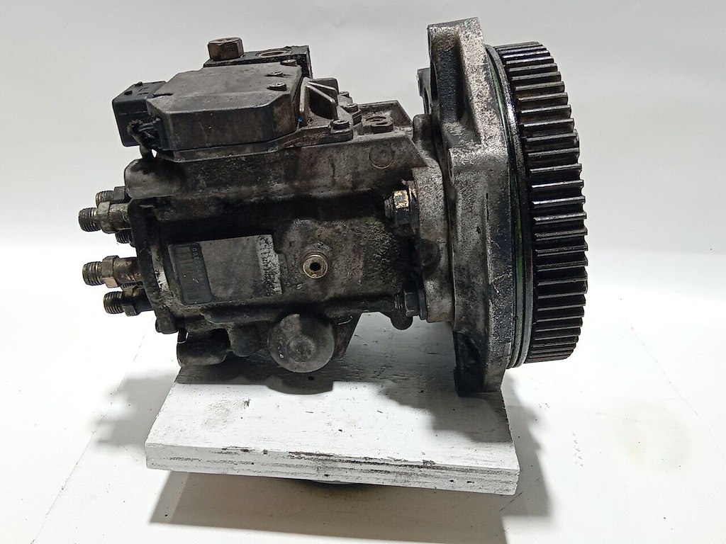 Bosch 986444090 pumpa visokog pritiska za kamiona