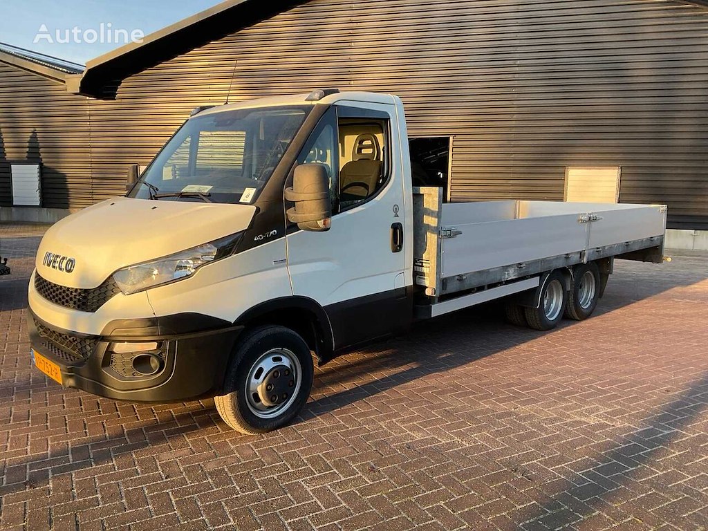 Prodaje se IVECO Daily kamion s ravnom platformom < 3.5t na aukciji