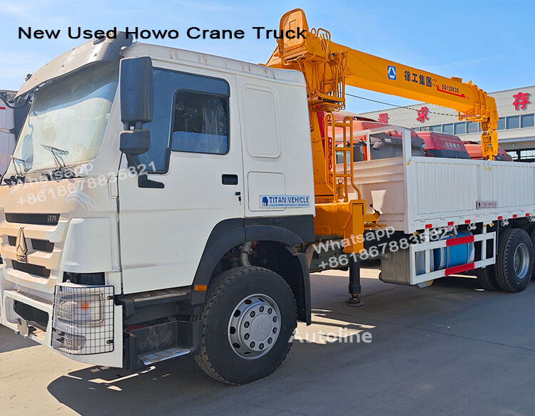 Sinotruk Howo 6x4 Crane kamion s ravnom platformom