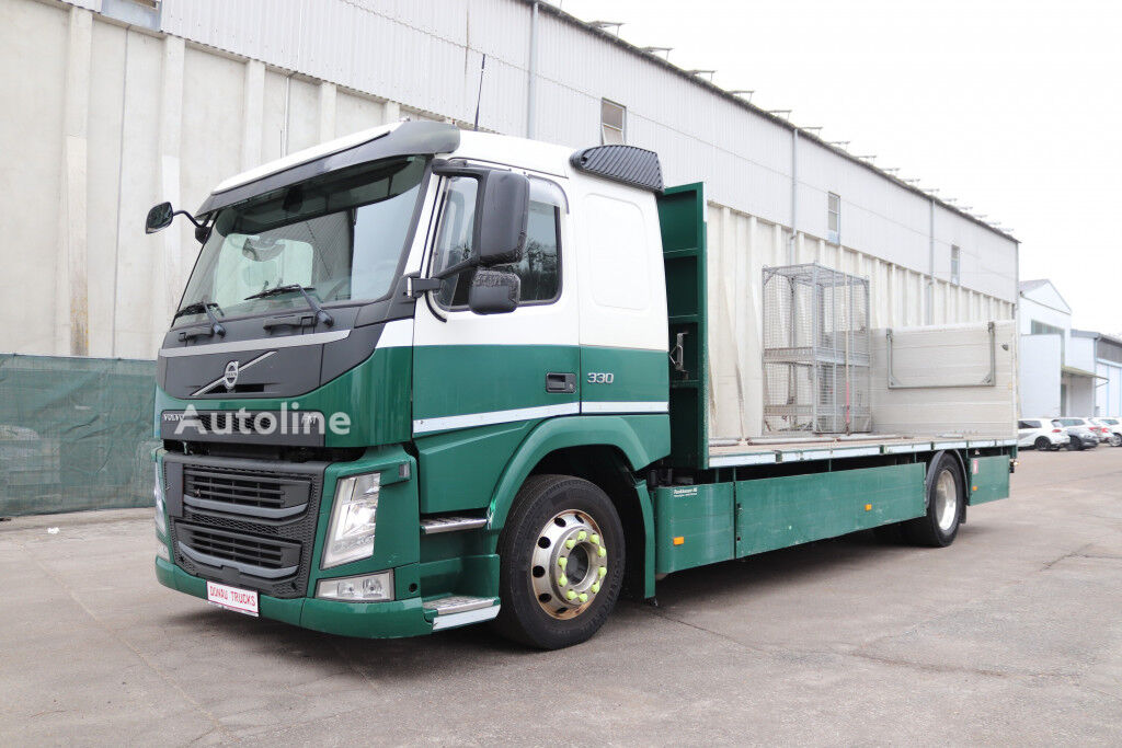 Volvo FM330 ADRE6 Retarder Gas Flaschen 1 Bett LBW kamion s ravnom platformom