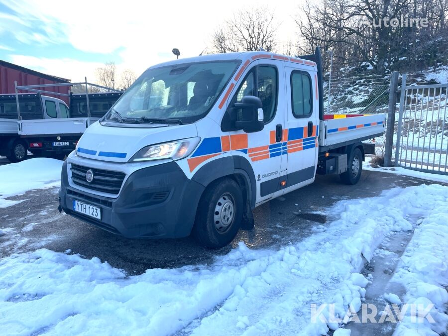 Prodaje se FIAT Ducato kamion s ravnom platformom na aukciji