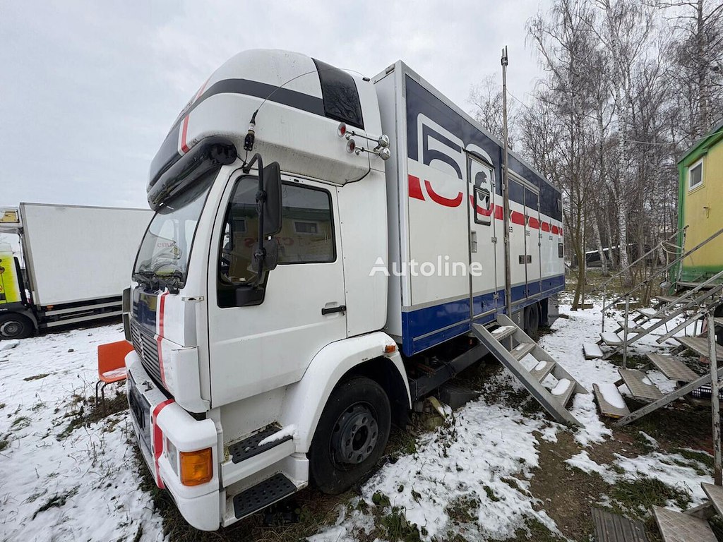 MAN L77 1017 10.244LC / 1998 / 570 000 km kamion furgon