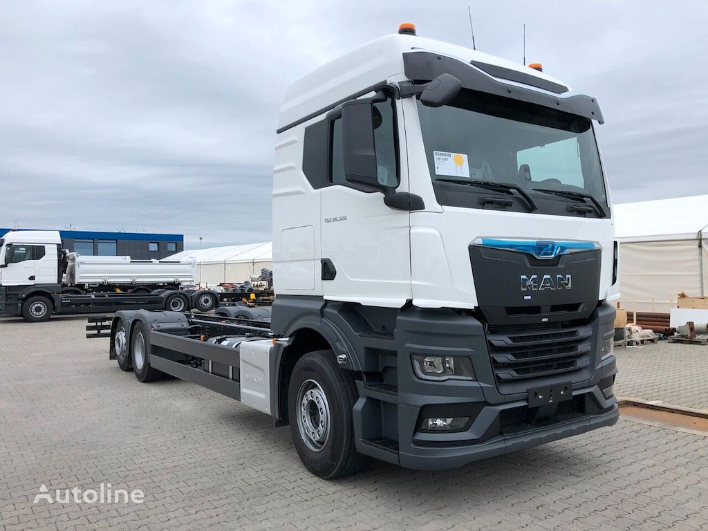 Novi MAN TGX 26.520 6x2 kamion šasija