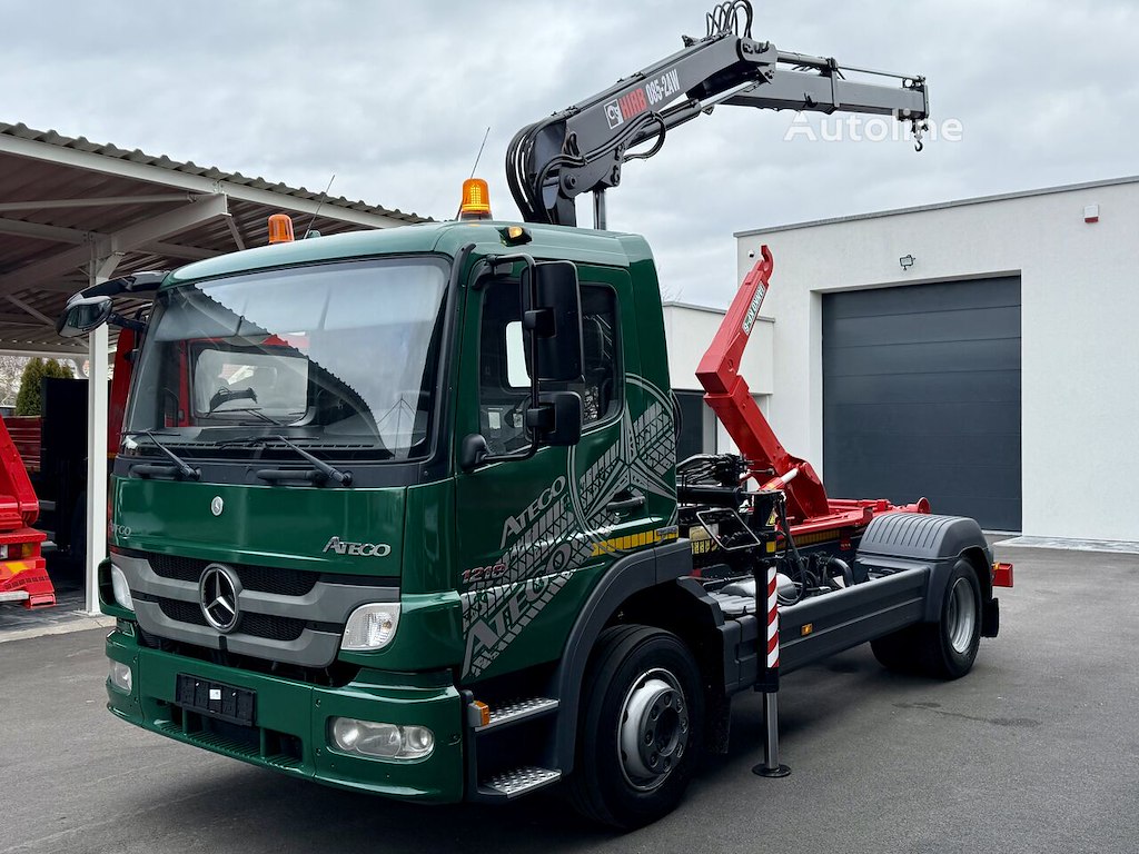 Mercedes-Benz ATEGO 1218 HÁKOVÝ NOSIČ HYDRAULICKÁ RUKA HIAB CONTAINER HOOKLIFT kamion rol kiper