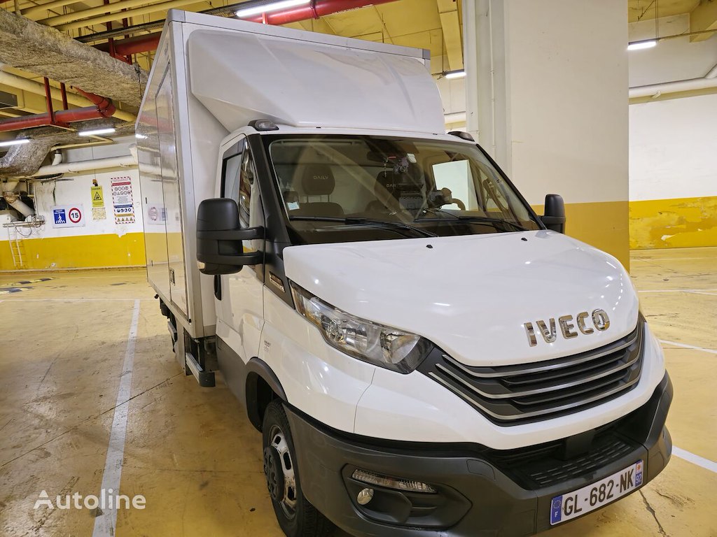 IVECO 35CI 16H3.0A8 kamion hladnjača