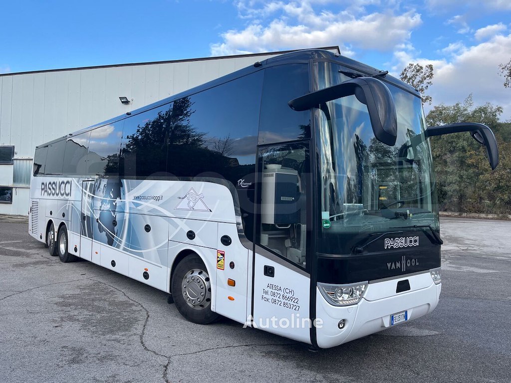 Prodaje se Van Hool Astronet turistički autobus na aukciji