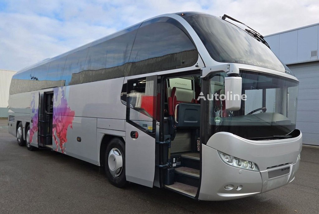 Neoplan Cityliner turistički autobus