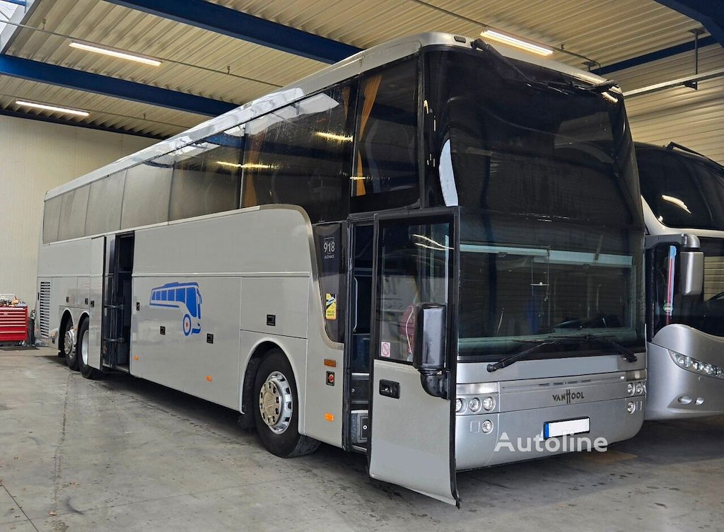 Van Hool T918 LTANO turistički autobus