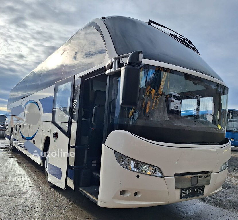 Neoplan Cityliner P14 turistički autobus