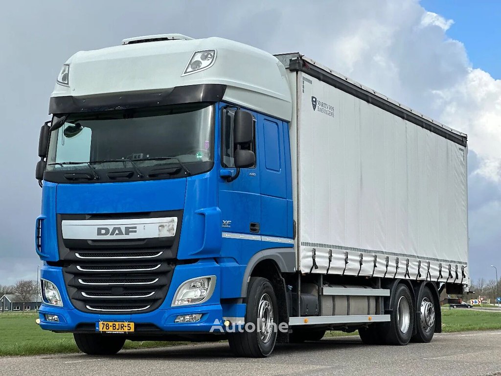 DAF XF 440 XF 440.26 EURO6. 2017. 4 TONS LAADKLEP!! in TOPSTAAT! kamion sa klizna zavesa cerada