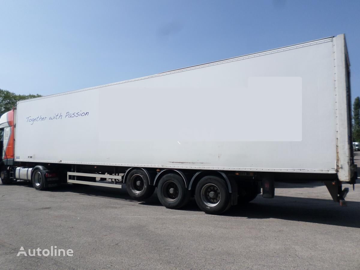 Fruehauf GT TRAILER POLYFOND furgon poluprikolica nakon udesa