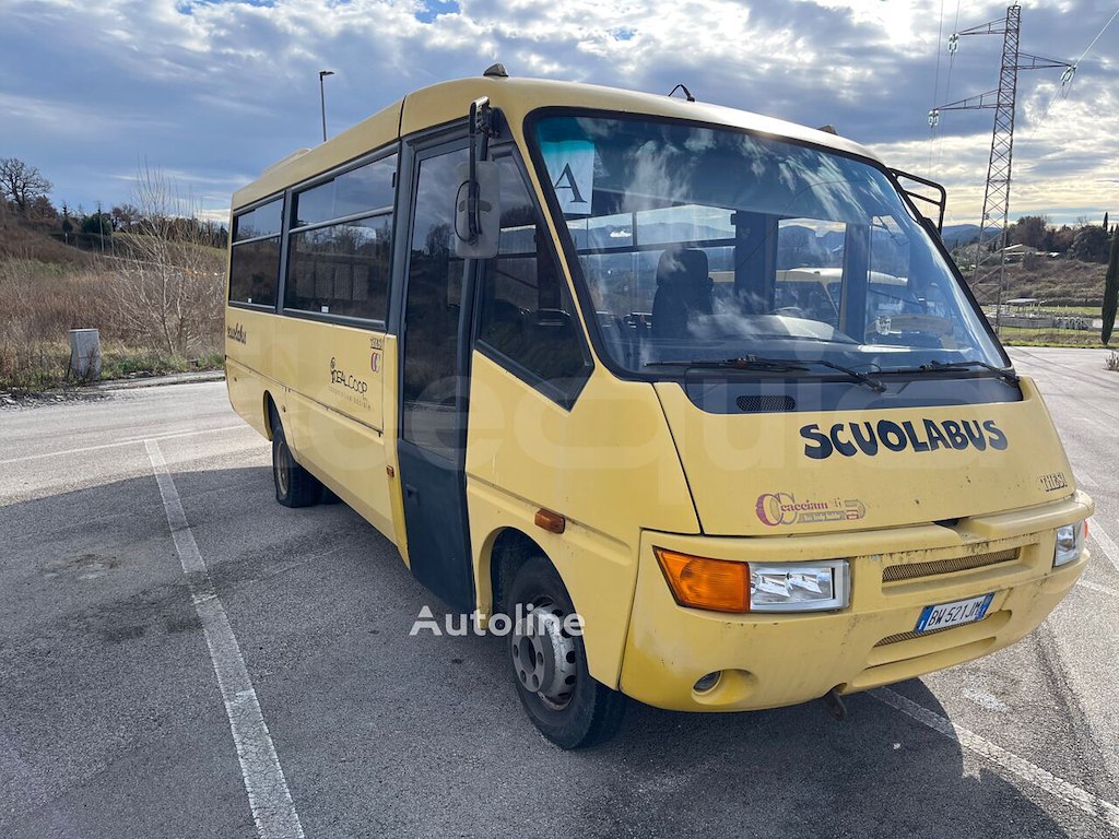 Prodaje se IVECO Cacciamali prigradski autobus na aukciji