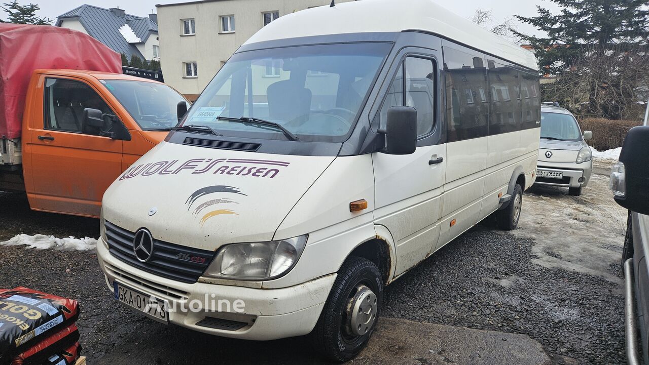 Mercedes-Benz 416 putnički minibus