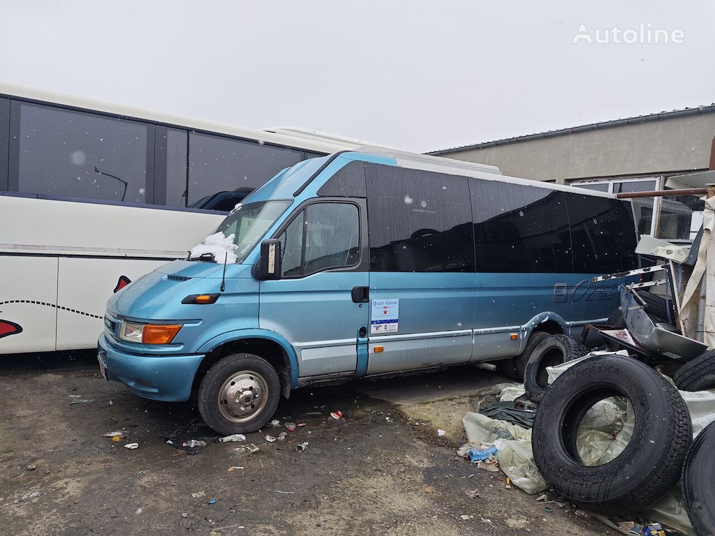 IVECO daily putnički minibus