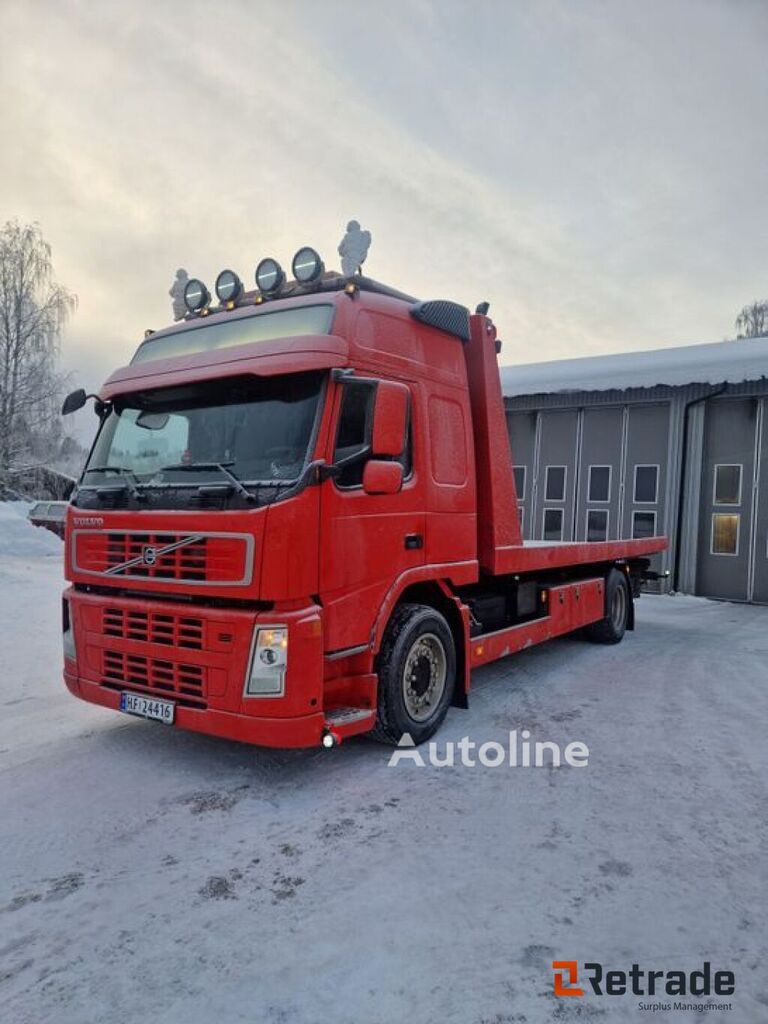 Prodaje se Volvo FM 300 šlep auto na aukciji