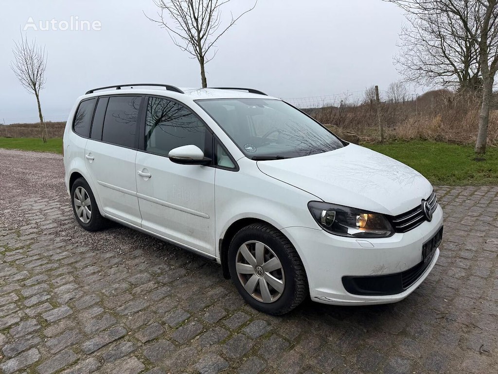 Volkswagen Touran Comfortline 1.6 TDI DSG minivan