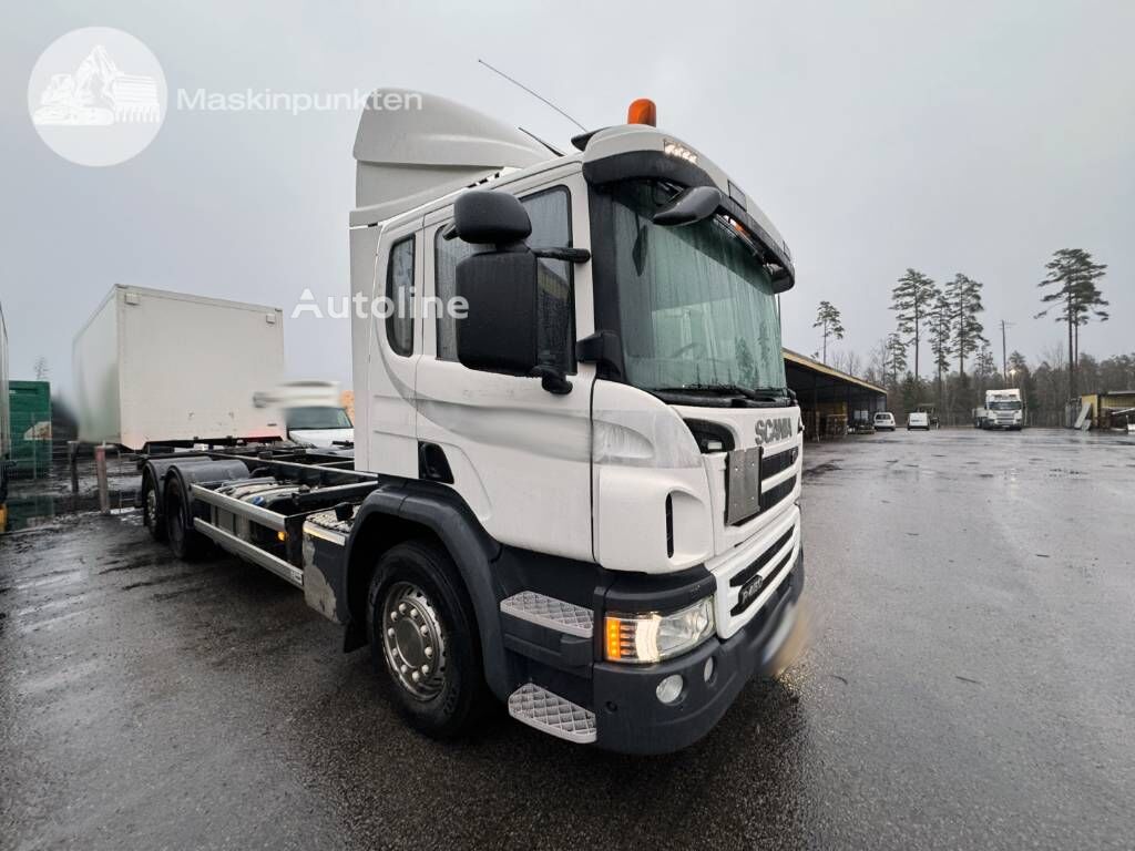 Scania P 450 LB vozilo za prevoz kontejnera