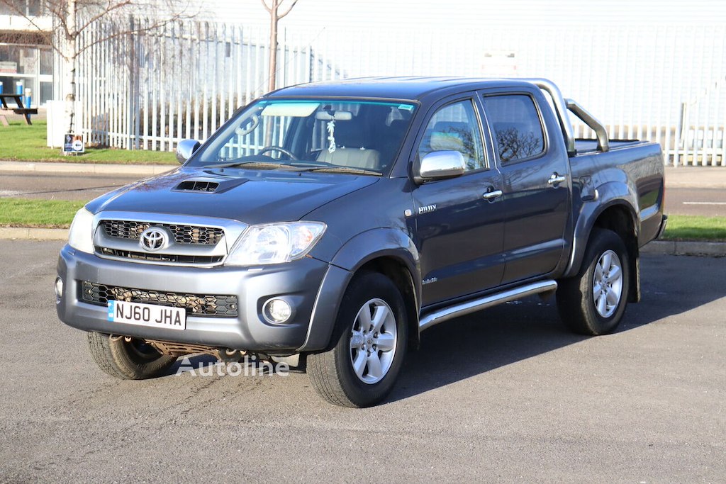 Toyota HILUX 3.0D4D INVINCIBLE 4X4 AUTO DOUBLE CAB PICKUP (2011) pikap