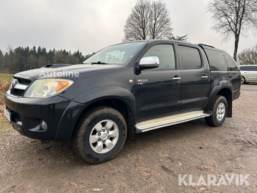 Prodaje se Toyota Hilux pikap na aukciji