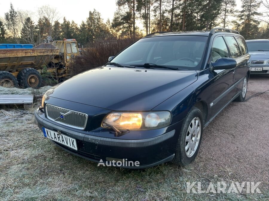 Prodaje se Volvo V70 karavan na aukciji