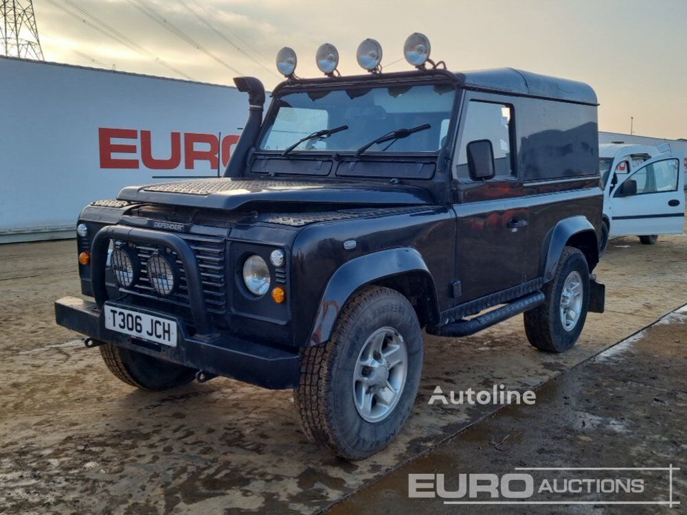 Prodaje se Land Rover Defender krosover na aukciji