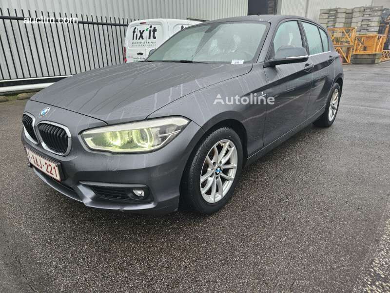 Prodaje se BMW 118i sedan na aukciji