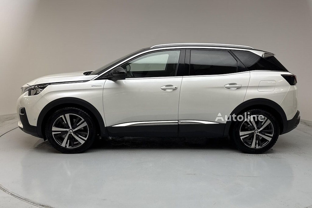 Prodaje se Peugeot 3008 krosover na aukciji