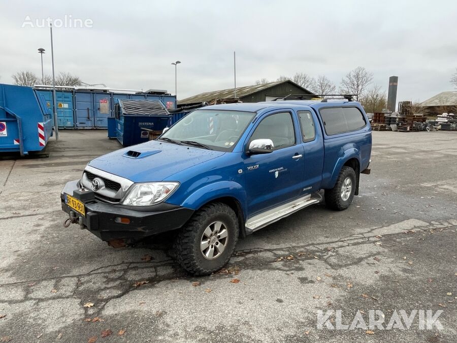 Prodaje se Toyota Hilux pikap na aukciji