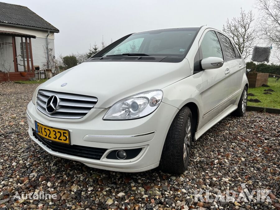 Prodaje se Mercedes-Benz B180 cdi hečbek na aukciji