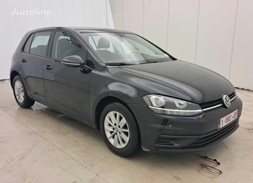 Volkswagen Golf 1.0 TSI Trendline / Navi / Adaptive Cruise Control hečbek