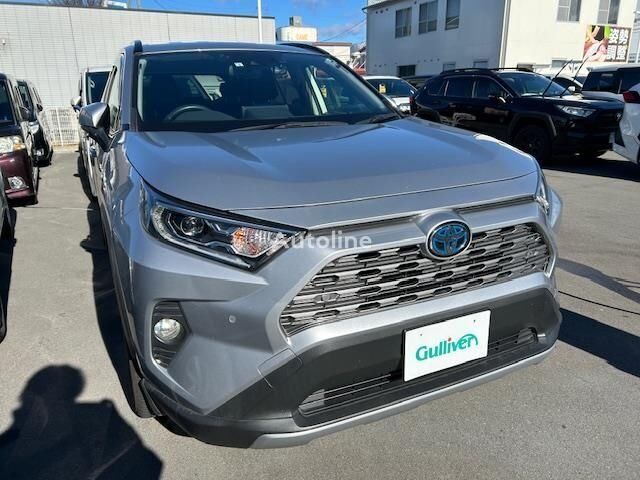 Toyota RAV4 krosover