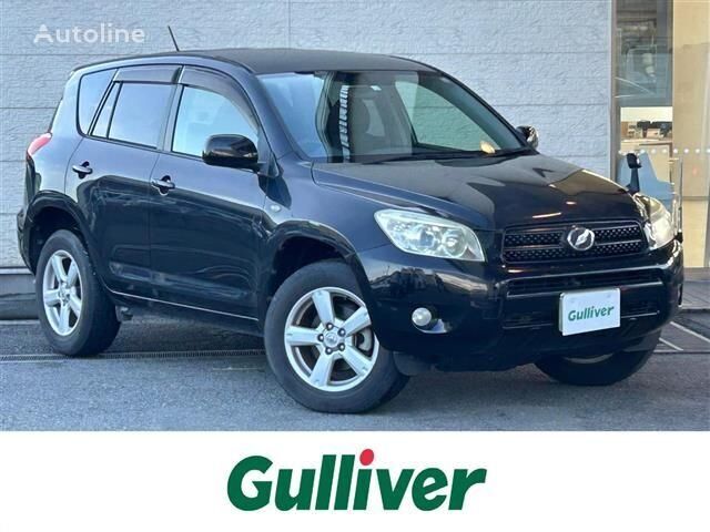 Toyota RAV4 krosover