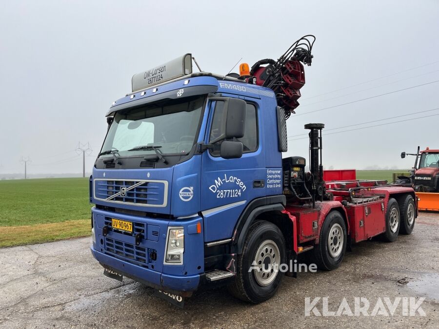 Prodaje se Volvo FM400 kamion sa kukom za podizanje tereta na aukciji