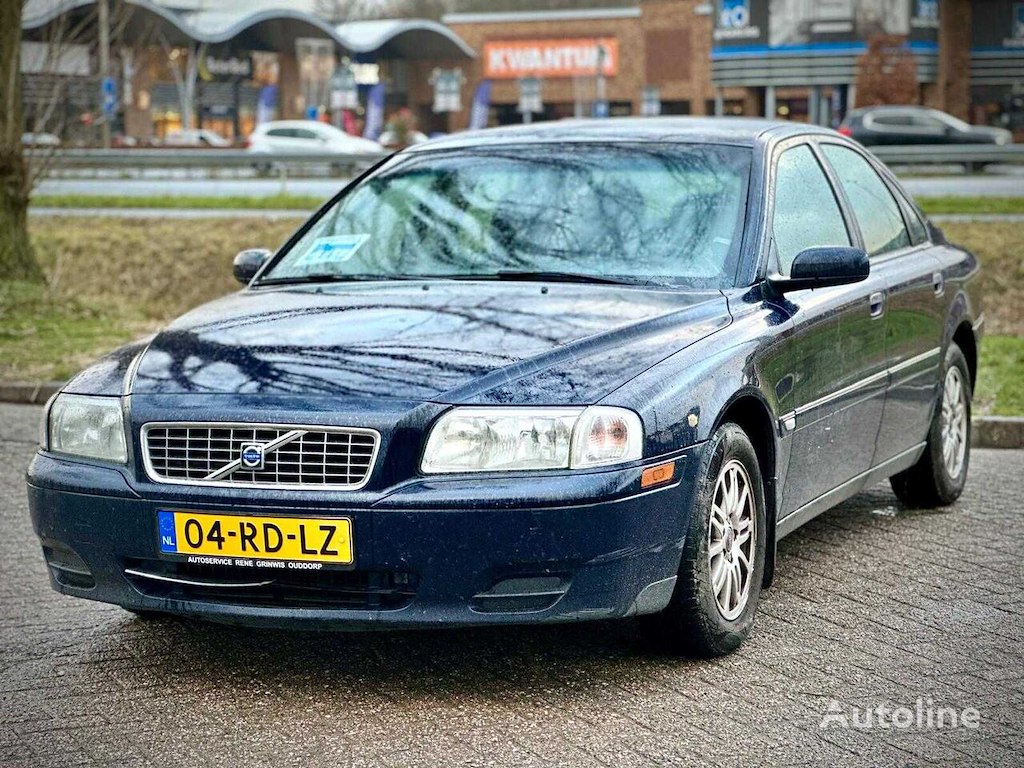 Prodaje se Volvo S80 sedan na aukciji