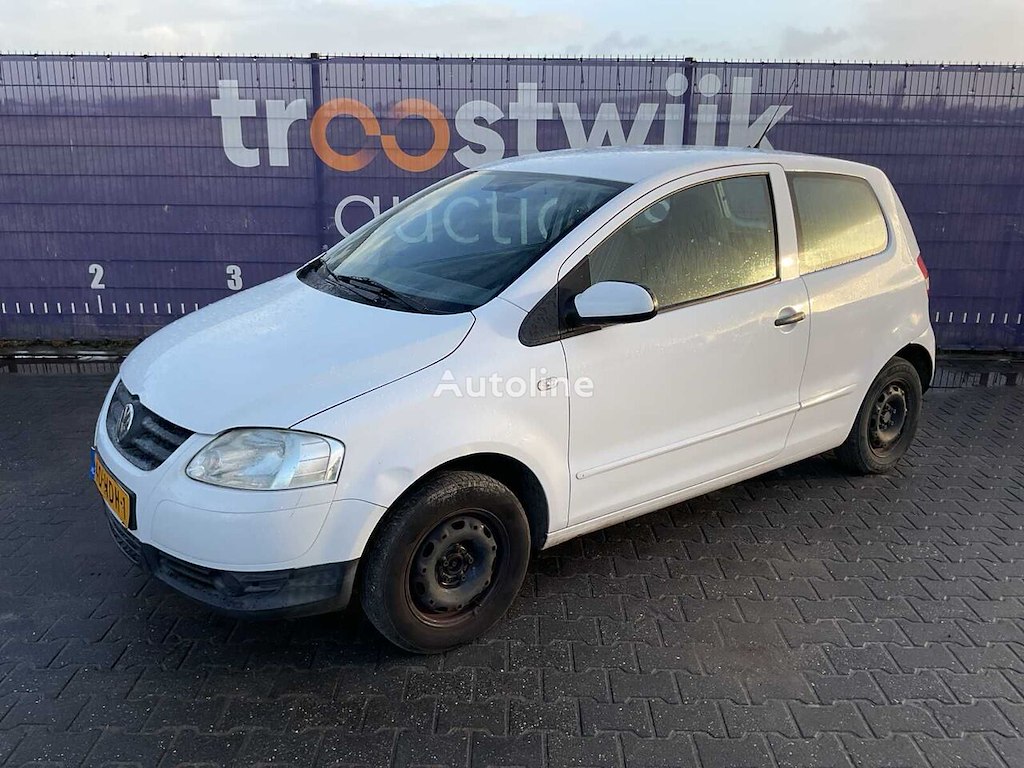 Prodaje se Volkswagen Fox hečbek na aukciji