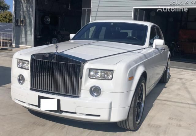 Rolls-Royce Phantom sedan