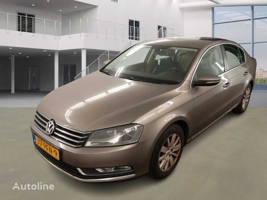 Prodaje se Volkswagen Passat sedan na aukciji