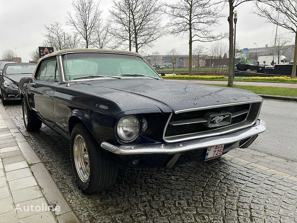 Prodaje se Ford mustang kabriolet na aukciji