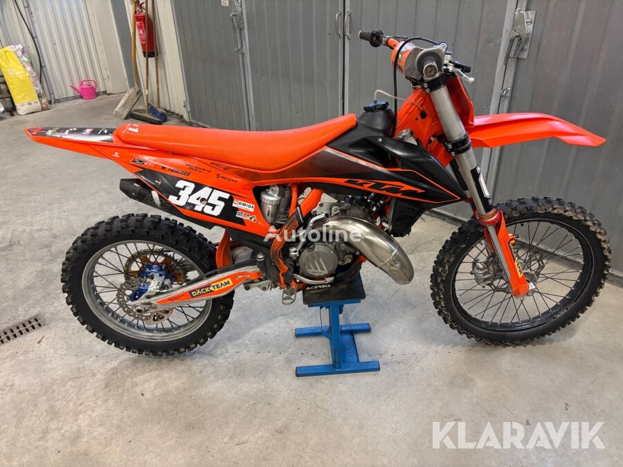 Prodaje se KTM 125 SX motocikl na aukciji