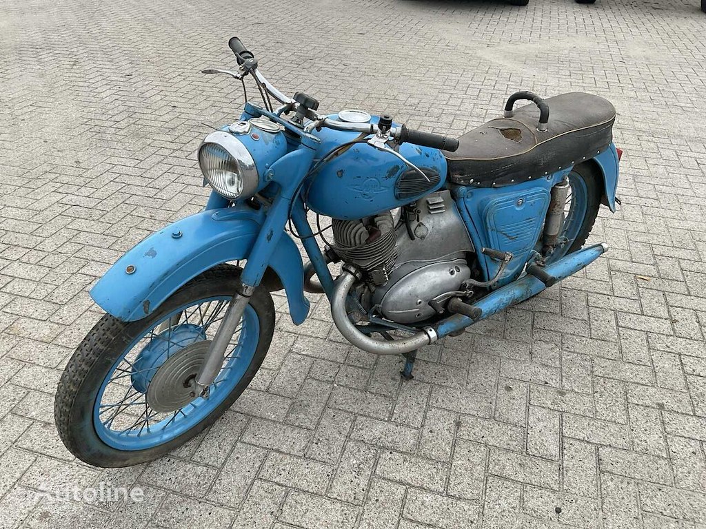 Prodaje se 1963 IZH Motorfiets motocikl na aukciji