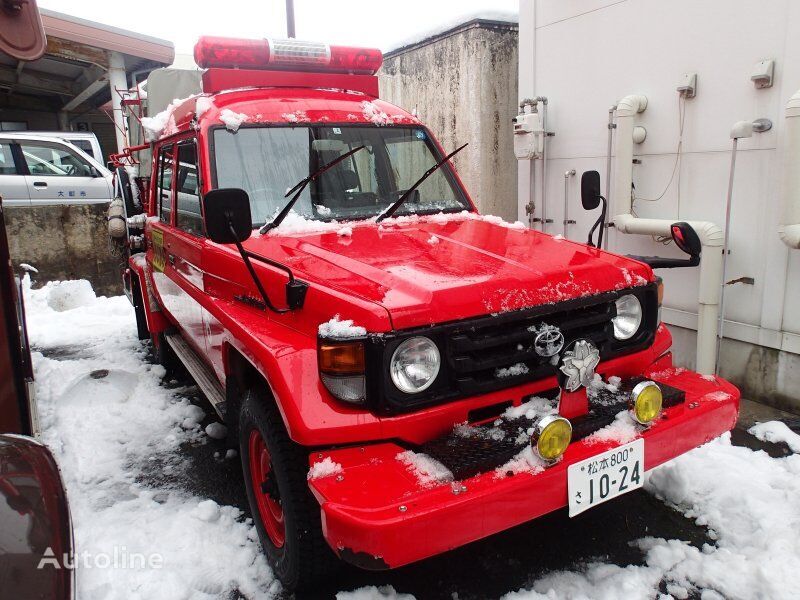 Toyota LAND CRUISER 70 vatrogasno vozilo