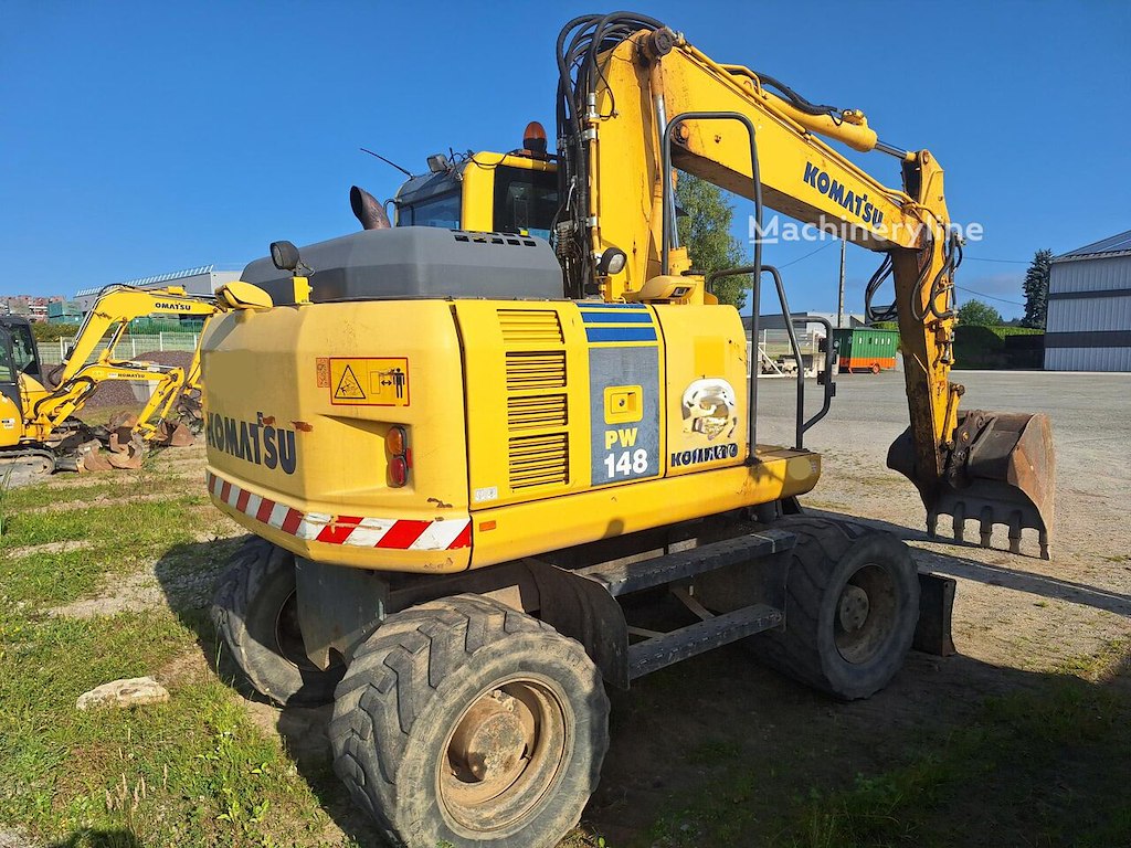 Komatsu PW148-8 bager točkaš