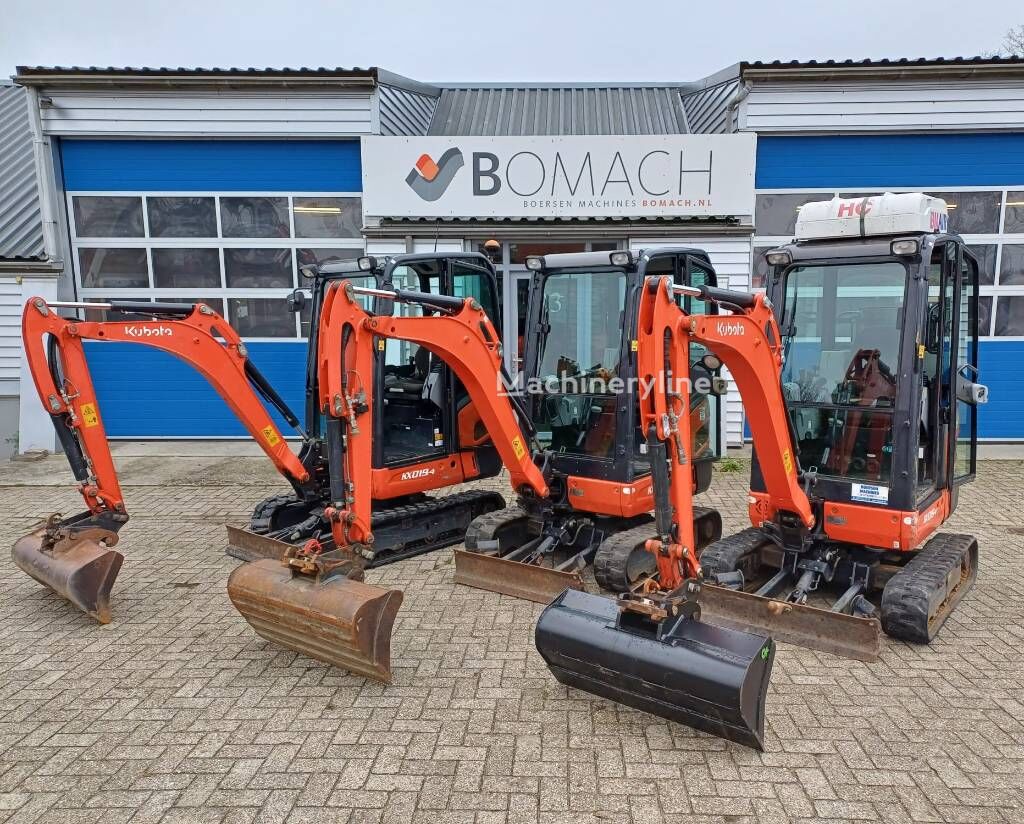 Kubota KX019-4's mini bager