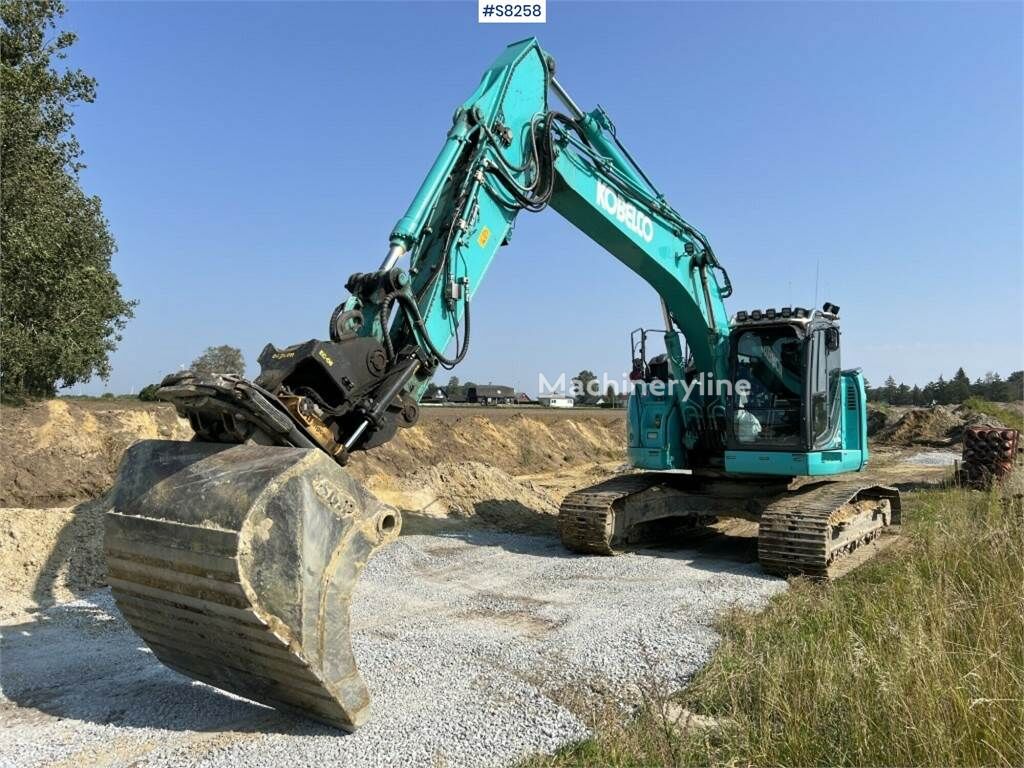 Kobelco SK270SRLC-5E bager guseničar