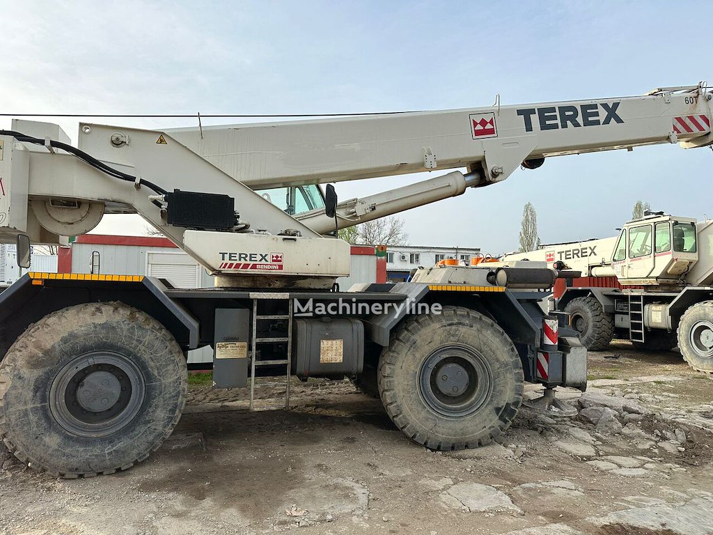 Terex A600 pokretna dizalica