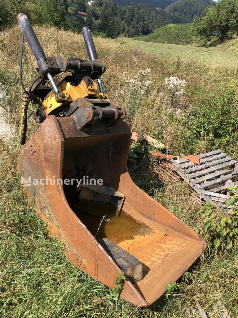 Engcon kašika za bager