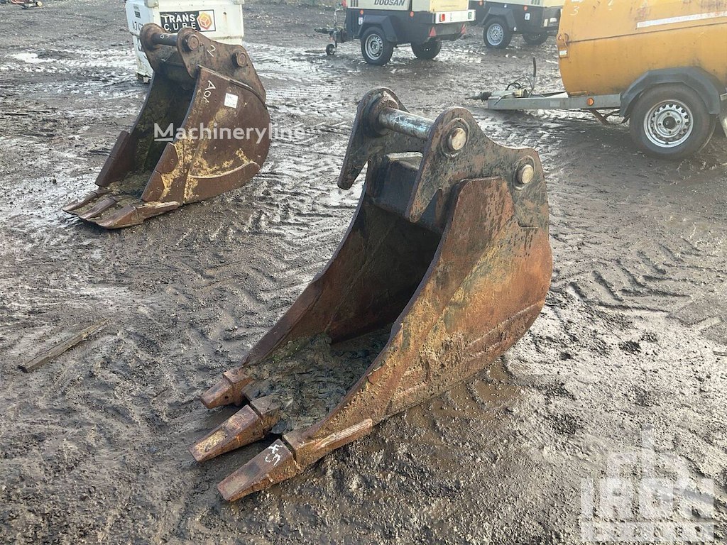 Prodaje se Rhinox 450 mm Digging kašiku za bager na aukciji