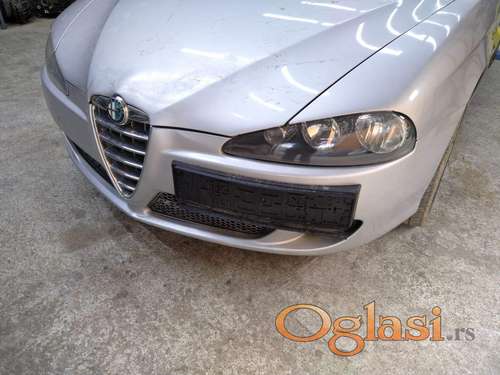 Alfa Romeo 147 restyling levo krilo