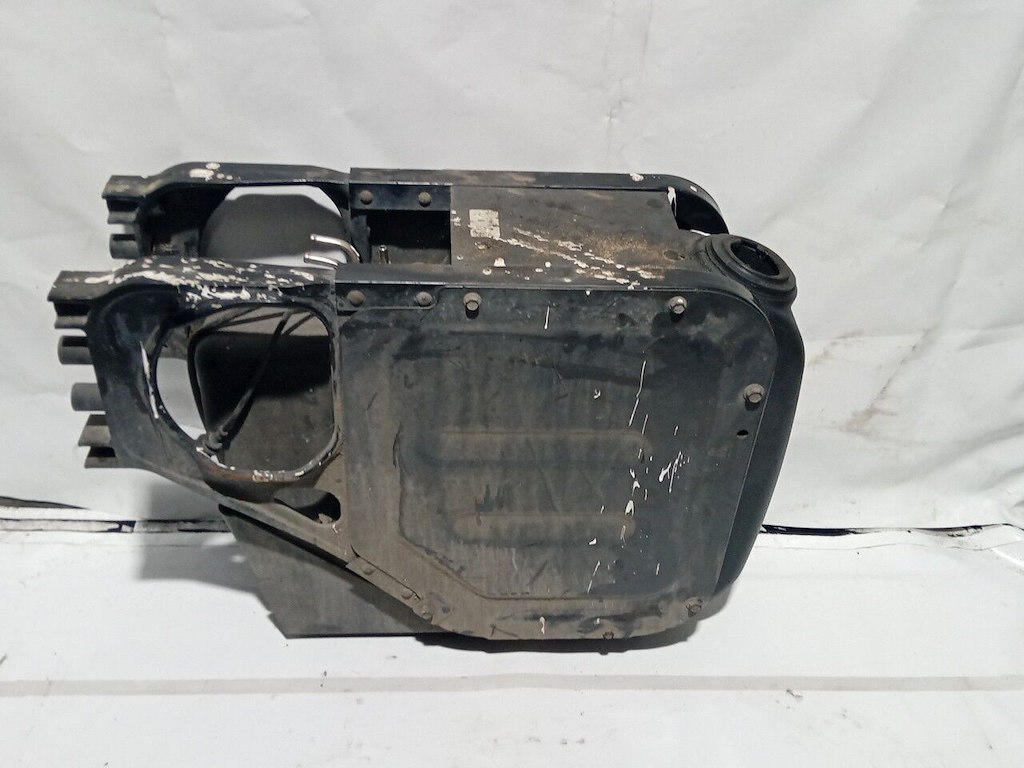 21134677 AdBlue rezervoar za Renault Premium 2 | 05 kamiona